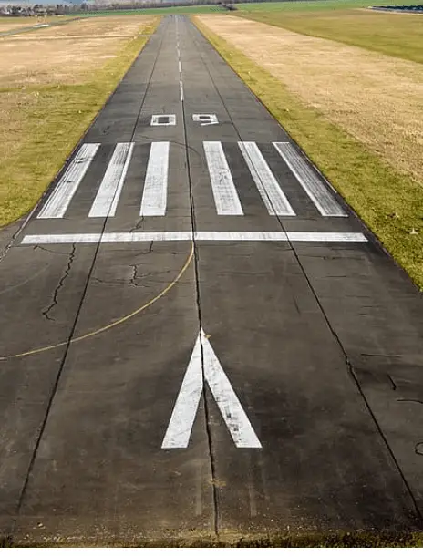 Why Aren’t Runways Flat? – HighSkyFlying